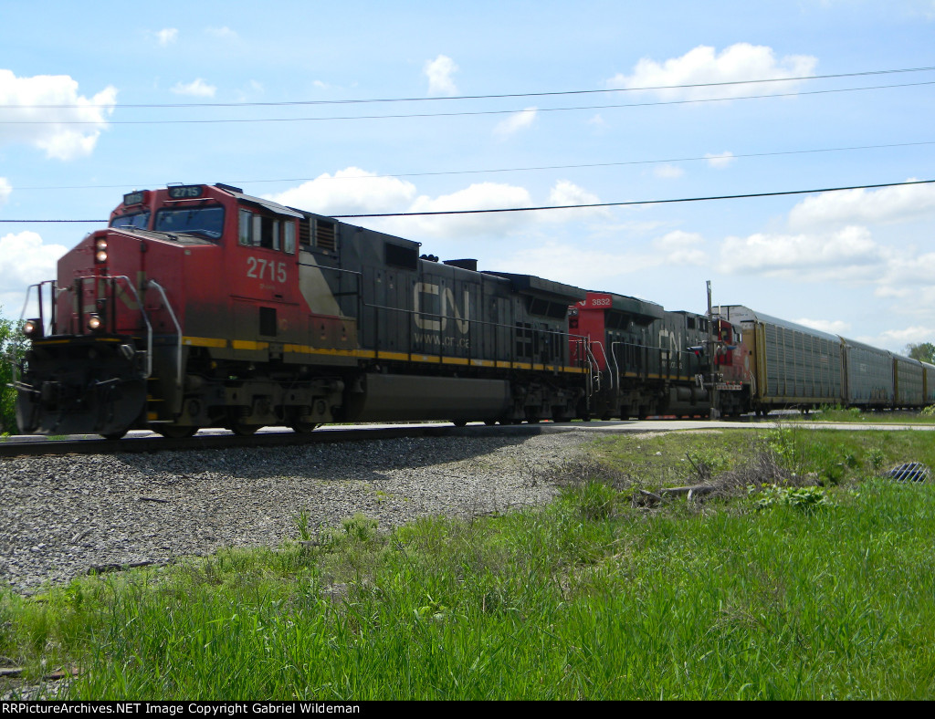 IC 2715 & CN 3832